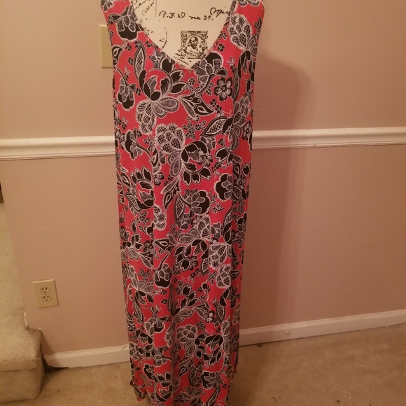 SJS | Dresses | Clearance Sale Floral Maxi Dress | Poshmark